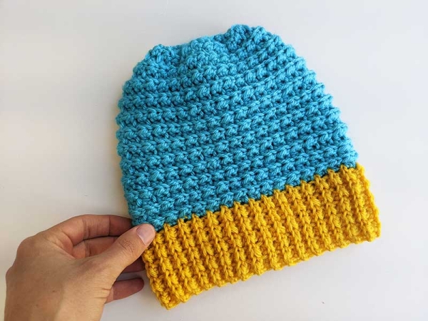Two-Color Crochet Toddler Beanie Free Pattern - Crochet Bits