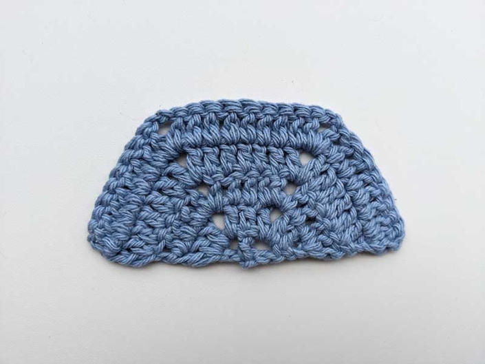 Crochet Half Hexagon Free Pattern - Crochet Bits