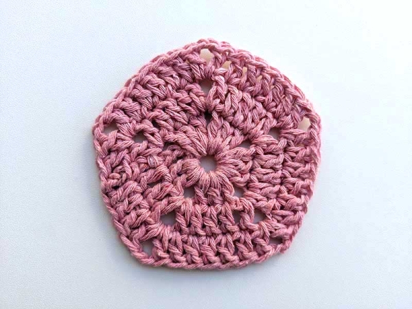 Free Regular Pentagon Crochet Pattern - Crochet Bits