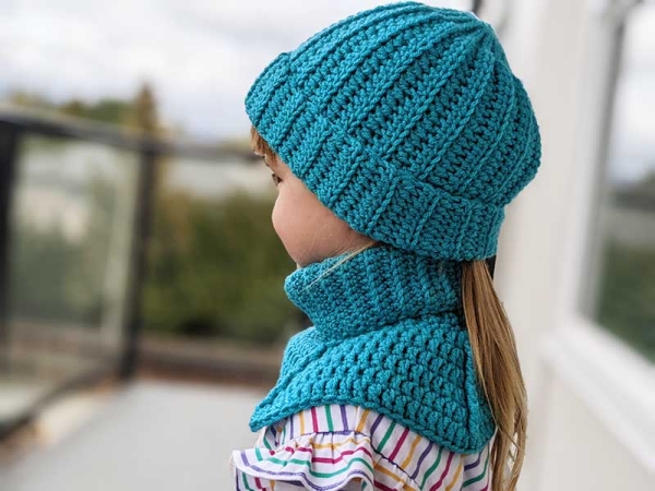 Classic Crochet Ribbed Baby Hat Free Pattern (Fisherman's Rib ...