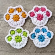 Free Crochet Paw Print Coaster Pattern - Crochet Bits
