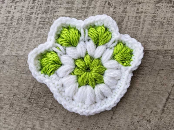 Free Crochet Paw Print Coaster Pattern - Crochet Bits