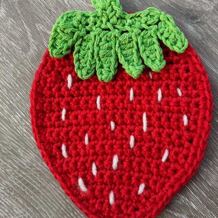 Ads-Free Crochet Strawberry Coaster Pattern - Crochet Bits