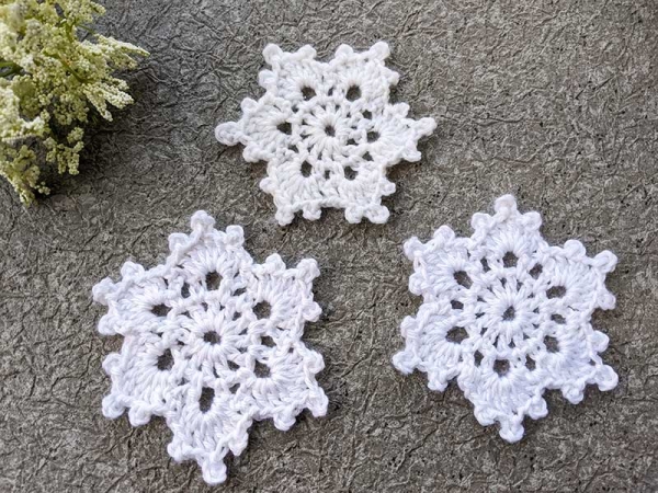 Free Crochet Lace Snowflake Pattern - Crochet Bits