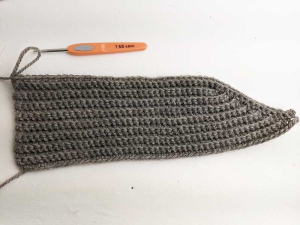 Free Flat Crochet Men's Ribbed Hat Pattern - Crochet Bits