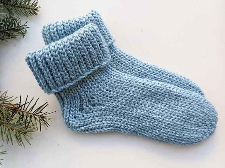 Free Crochet Flat Slippers Pattern - Crochet Bits