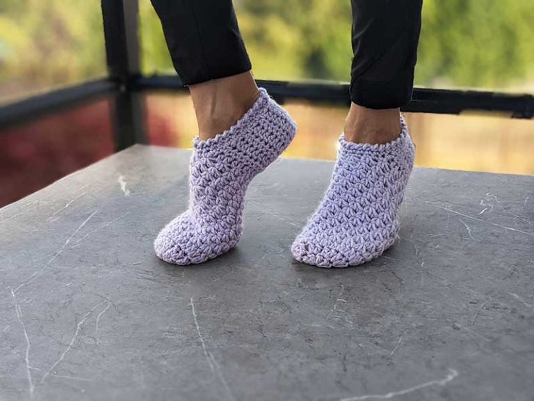 Free Crochet Soft House Slippers Pattern - Crochet Bits