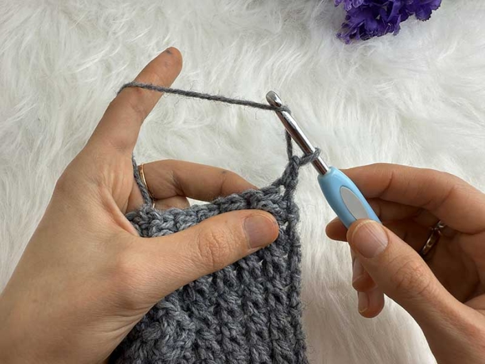 Free One-Row Crochet Men’s Scarf Pattern - Crochet Bits